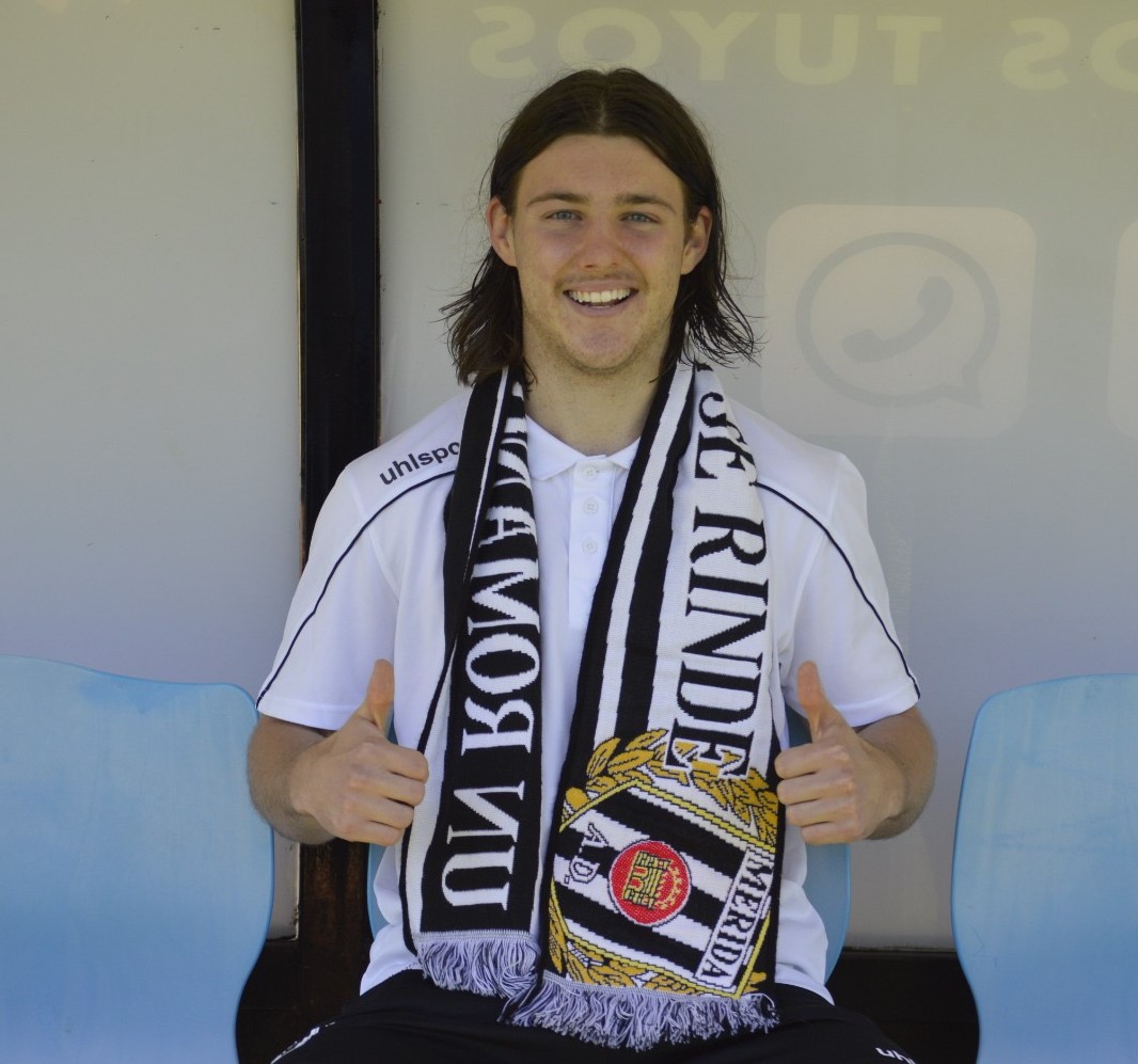 Aaron Robertson | Player profile | Jobs4football